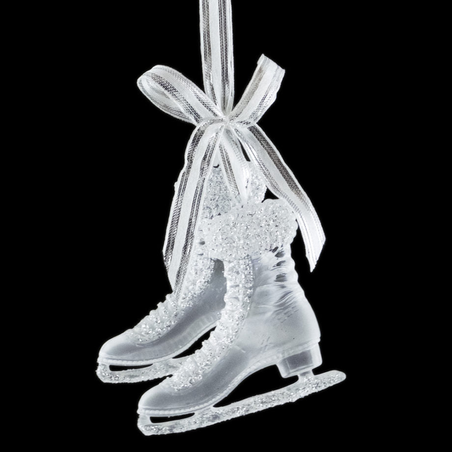 Clear Ice Skates. – CHRISTMAS 1497